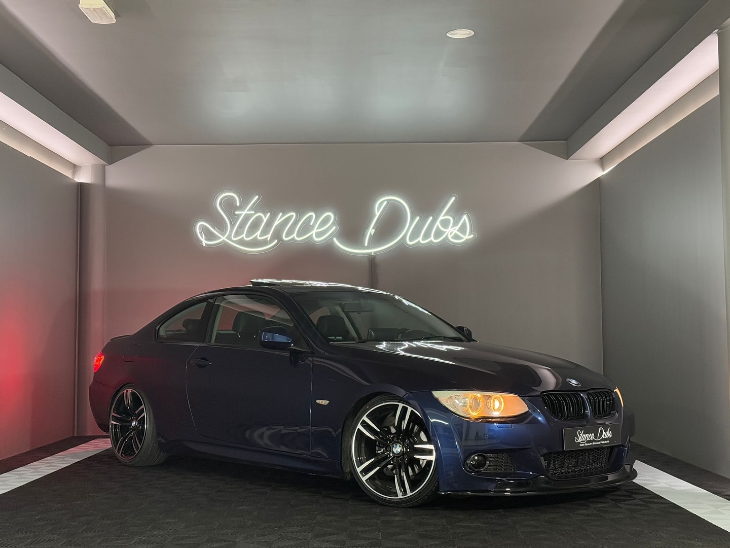 BMW 320d Coupé LCI M Performance – Stance Dubs