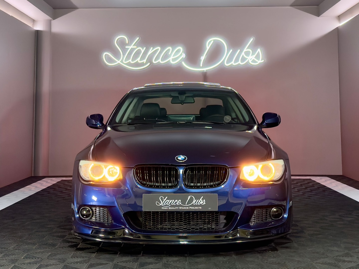 BMW 320d Coupé LCI M Performance – Stance Dubs